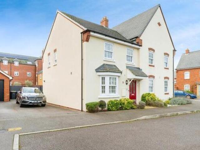 3 Bedroom Semi detached House For Sale In Kempston
