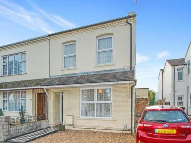 3 Bedroom Semi detached House For Sale In Kempston, Bedford