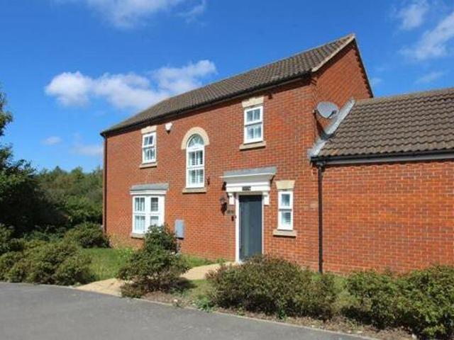 3 Bedroom Semi detached House For Sale In Kemsley