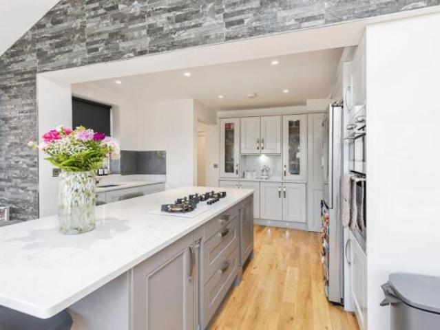 3 bedroom semi detached house for sale in Kent Road, Pudsey, LS28
