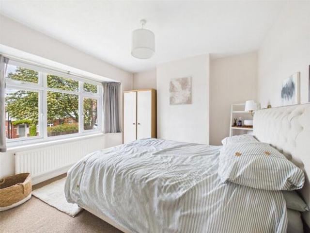 3 bedroom semi detached house for sale in Kendal Road, Gloucester, Gloucestershire, GL2