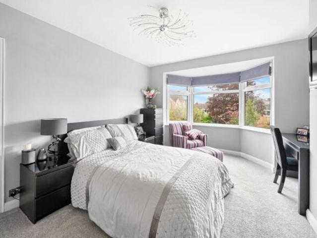 3 bedroom semi detached house for sale in Kendal Road, Harrogate, HG1