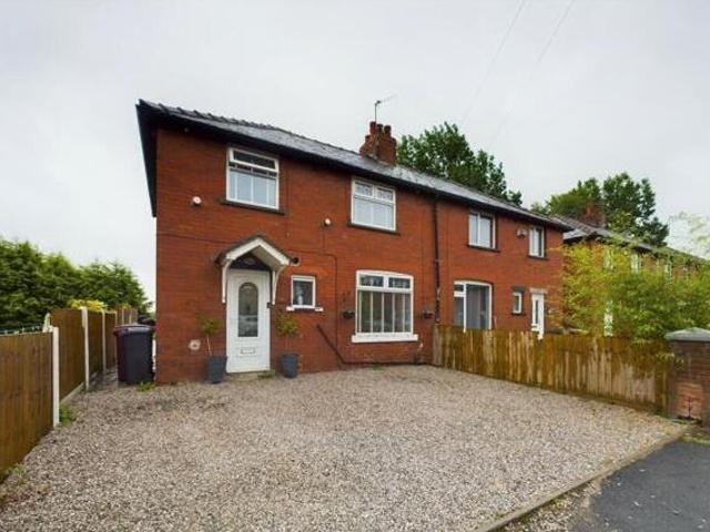 3 Bedroom Semi detached House For Sale In Kearsley, Bolton