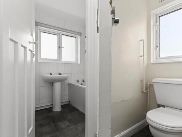 3 bedroom semi detached house for sale in Kelburne Road, Oxford, OX4