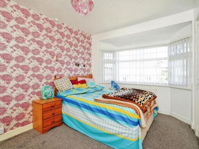 3 bedroom semi detached house for sale in Kelburne Road, Oxford, Oxfordshire, OX4
