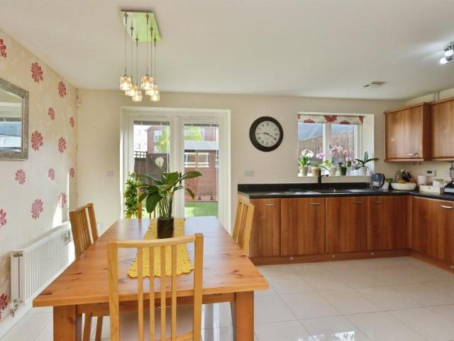 3 bedroom semi detached house for sale in Kelly Gardens, Oxley Park, Milton Keynes, MK4