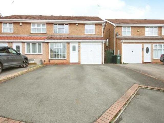 3 Bedroom Semi detached House For Sale In Keresley