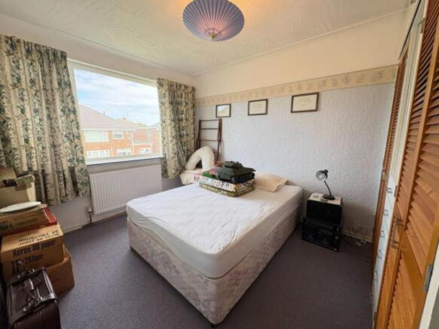 3 bedroom semi detached house for sale in Keswick Close, Maghull, L31