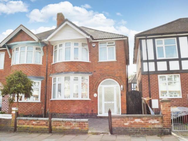 3 bedroom semi detached house for sale in Kimberley Road, Evington, Leicester, LE2