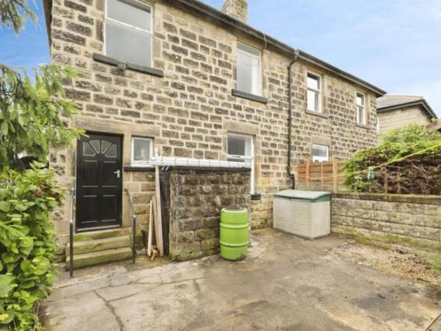 3 bedroom semi detached house for sale in King Edwards Drive, Harrogate, HG1