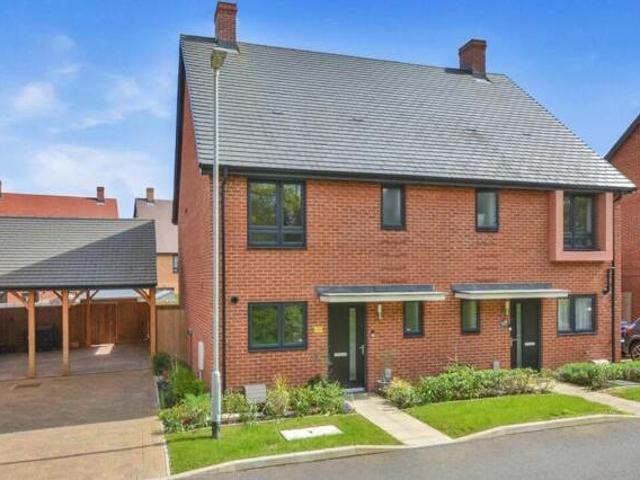3 Bedroom Semi detached House For Sale In Kingsnorth