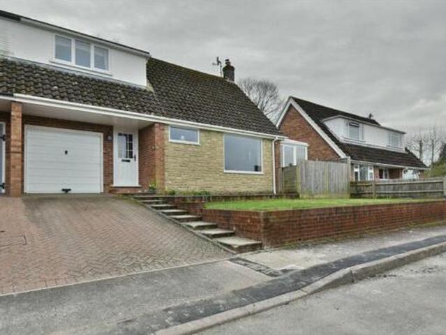 3 Bedroom Semi detached House For Sale In Kingsclere, Newbury