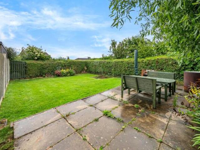 3 bedroom semi detached house for sale in Kingsley Road, Harrogate, HG1