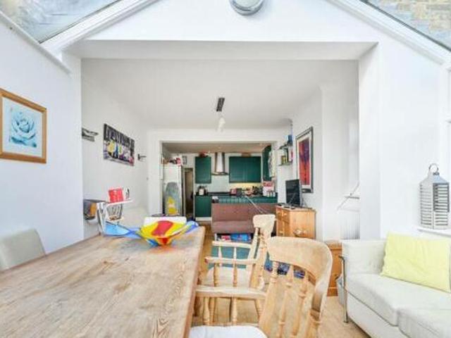 3 Bedroom Semi detached House For Sale In Kingston, Kingston Upon Thames
