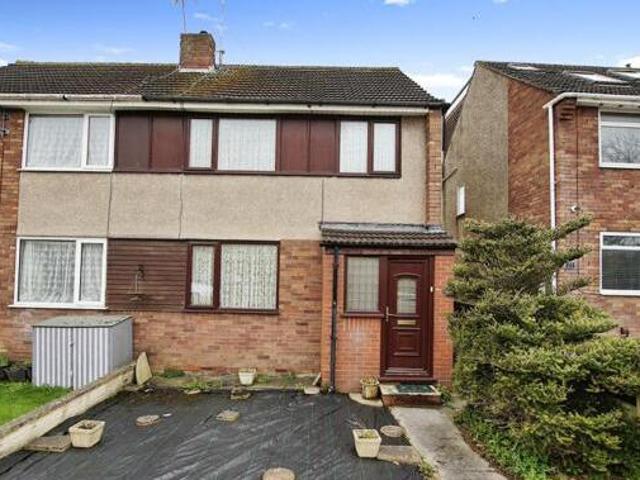 3 Bedroom Semi detached House For Sale In Kingswood, Bristol