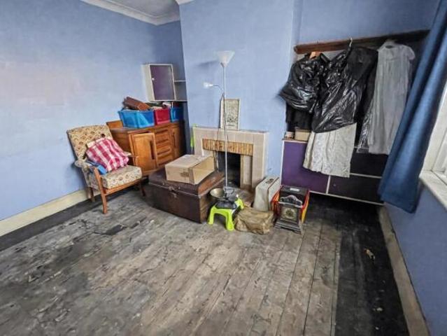 3 bedroom semi detached house for sale in Kinson, BH10