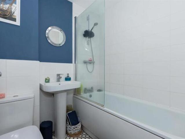 3 bedroom semi detached house for sale in Kilham Way, Ferring, BN12