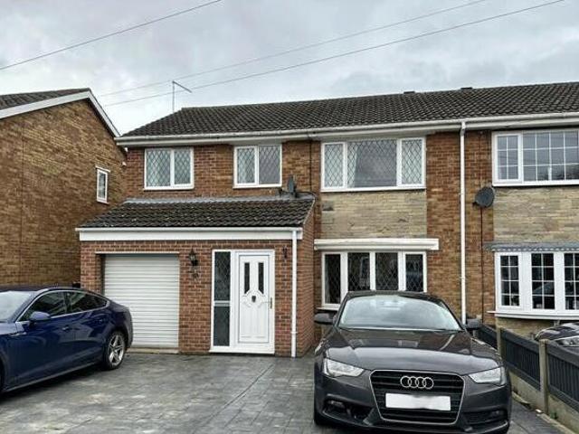 3 Bedroom Semi detached House For Sale In Kirk Sandall
