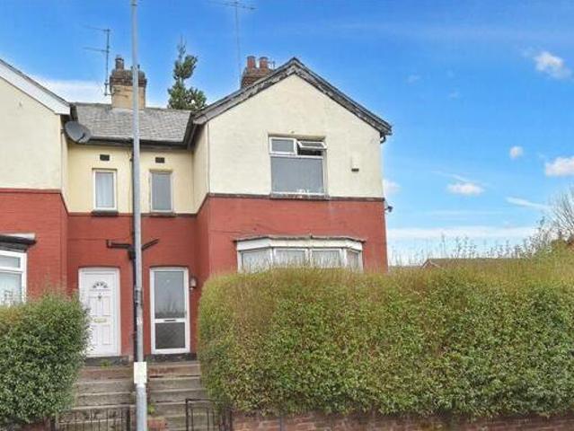 3 Bedroom Semi detached House For Sale In Kirkstall, Leeds