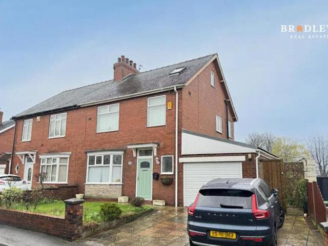 3 Bedroom Semi detached House For Sale In Knottingley, West Yorkshire