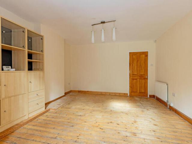 3 bedroom semi detached house for sale in Knab Croft, Sheffield, S7