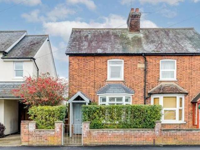 3 Bedroom Semi detached House For Sale In Knebworth, Hertfordshire