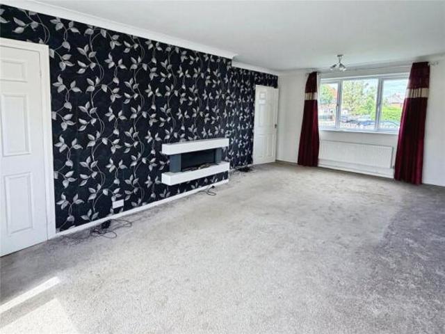 3 bedroom semi detached house for sale in Lancaster Avenue, Doncaster, South Yorkshire, DN2