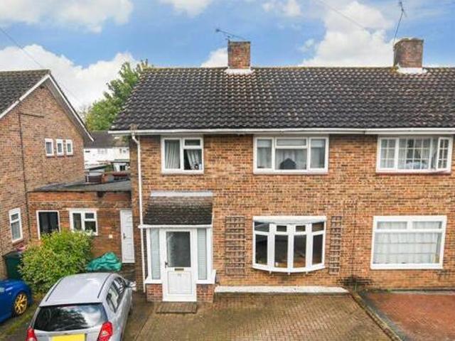 3 Bedroom Semi detached House For Sale In Langley Green, Crawley