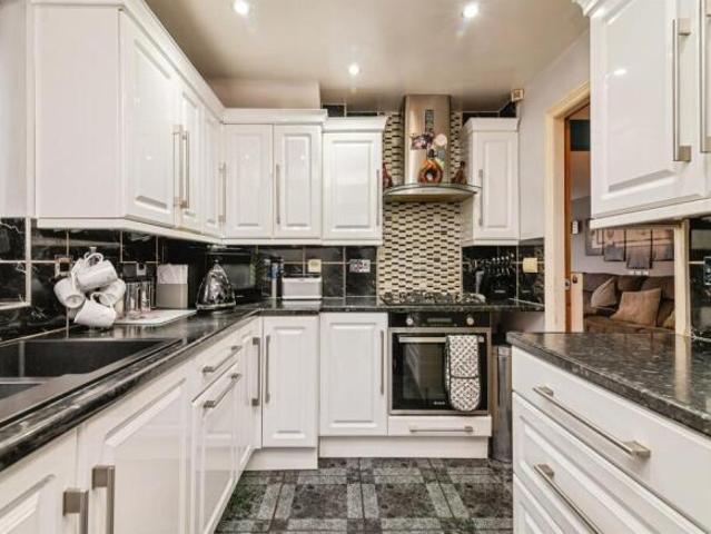 3 bedroom semi detached house for sale in Ladbrooke Crescent, NOTTINGHAM, NG6