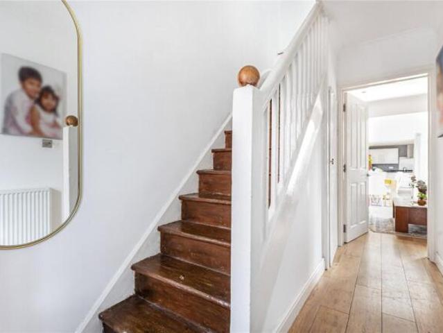 3 bedroom semi detached house for sale in Lake Street, Oxford. OX1