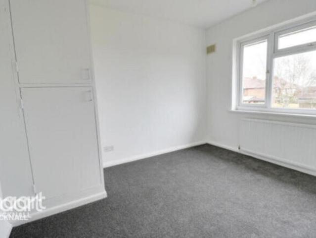 3 bedroom semi detached house for sale in Laughton Crescent, Nottingham, NG15