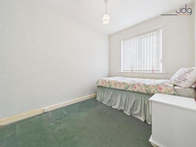 3 bedroom semi detached house for sale in Lawnswood Avenue, Scotforth | A spacious true bungalow with mature gardens in a tucked away cul de sax, LA1