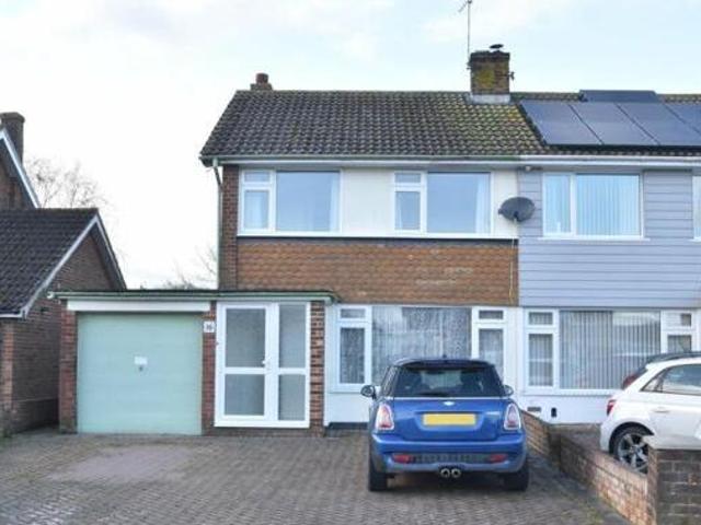 3 Bedroom Semi detached House For Sale In Lenham, Maidstone