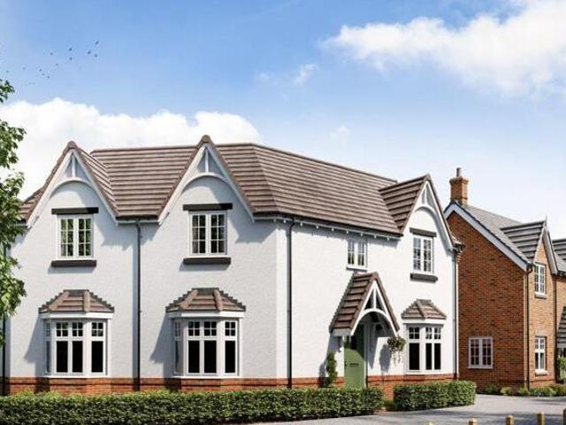 3 Bedroom Semi detached House For Sale In Leamington Road, Kenilworth