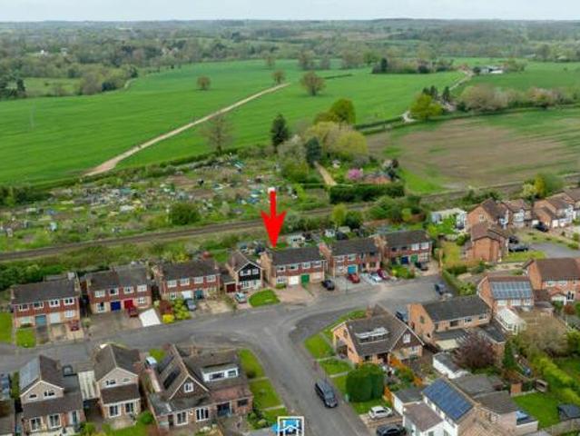 3 Bedroom Semi detached House For Sale In Leamington Spa