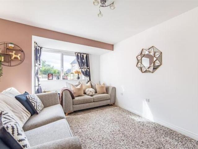 3 bedroom semi detached house for sale in Leasingthorne Way, Great Park, NE13