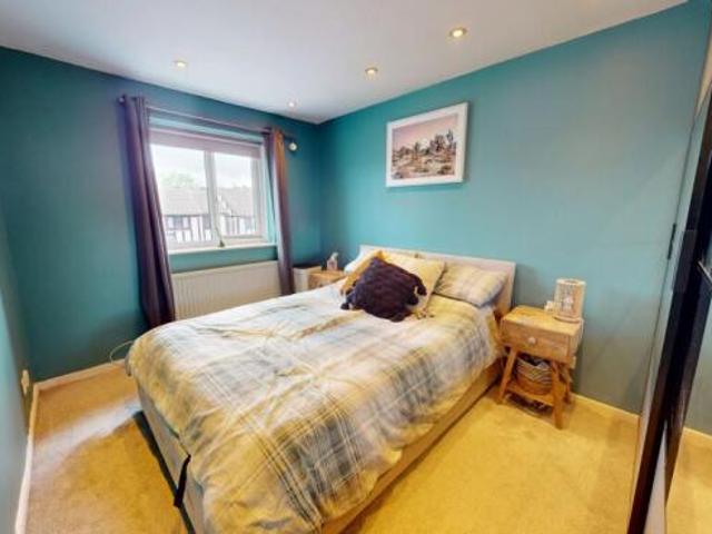 3 bedroom semi detached house for sale in Ledstone Way, Stoke On Trent, ST3