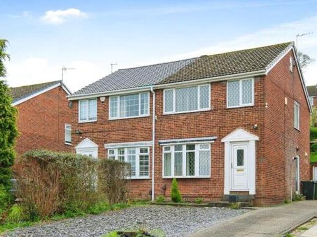 3 Bedroom Semi detached House For Sale In Leeds