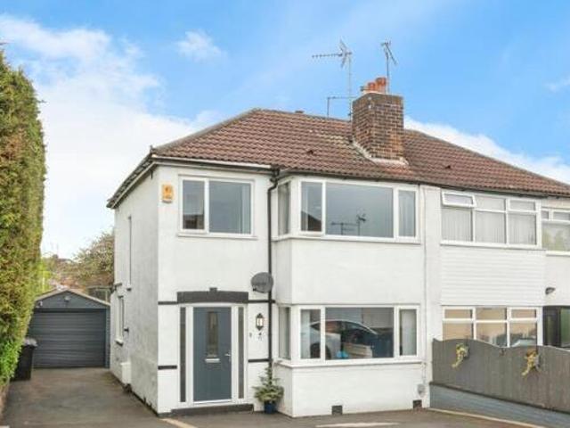 3 Bedroom Semi detached House For Sale In Leeds