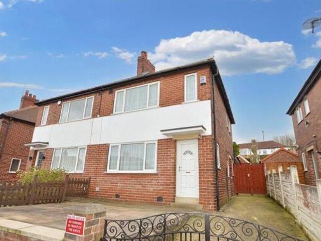 3 Bedroom Semi detached House For Sale In Leeds