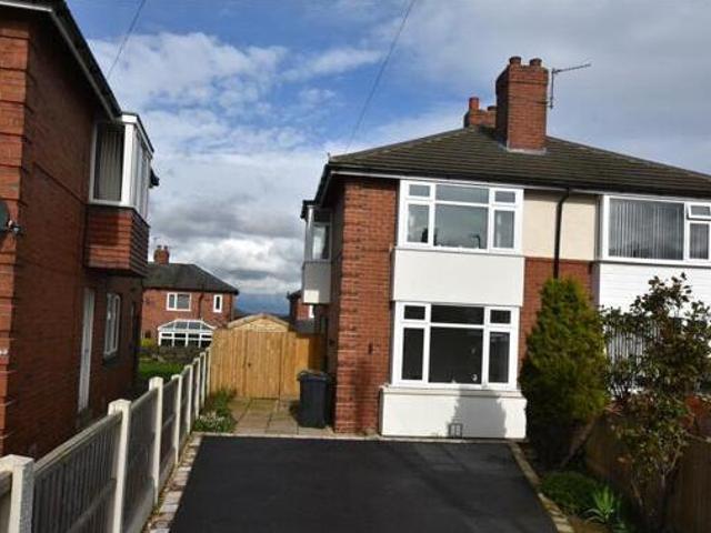 3 Bedroom Semi detached House For Sale In Leeds