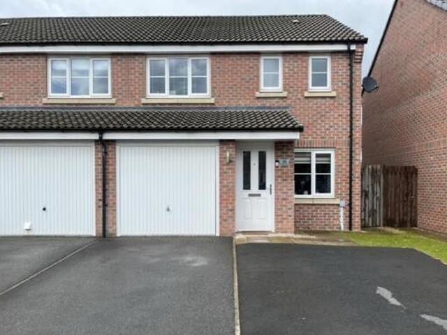 3 Bedroom Semi detached House For Sale In Leeds