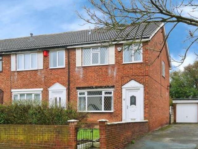 3 Bedroom Semi detached House For Sale In Leeds