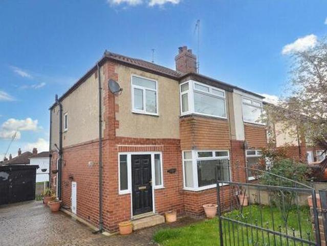 3 Bedroom Semi detached House For Sale In Leeds