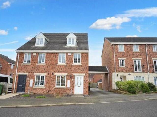 3 Bedroom Semi detached House For Sale In Leeds