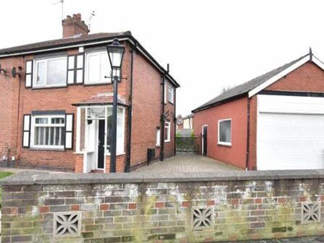 3 Bedroom Semi detached House For Sale In Leeds
