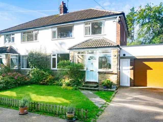3 Bedroom Semi detached House For Sale In Leeds