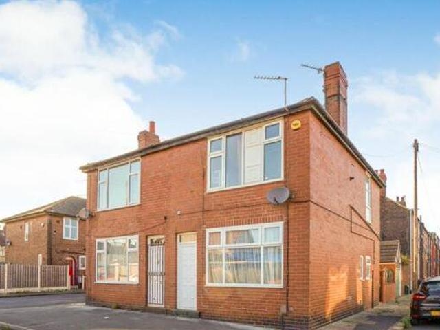 3 Bedroom Semi detached House For Sale In Leeds