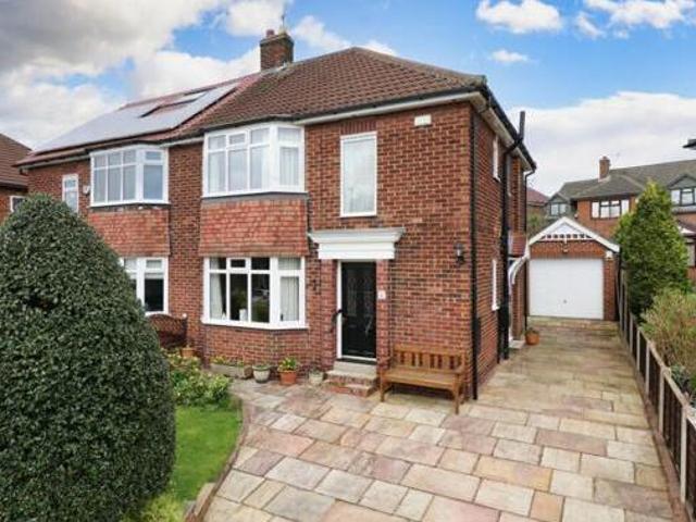3 Bedroom Semi detached House For Sale In Leeds, West Yorkshire