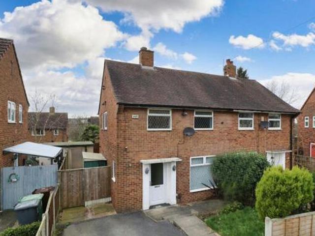 3 Bedroom Semi detached House For Sale In Leeds, West Yorkshire